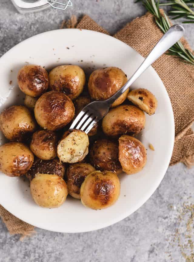 Instant Pot Roasted Potatoes - The Cozy Cook