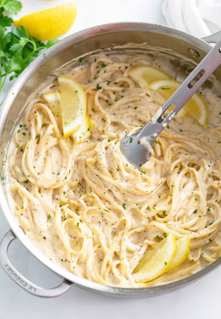 Creamy Herb Pasta - The Cozy Cook